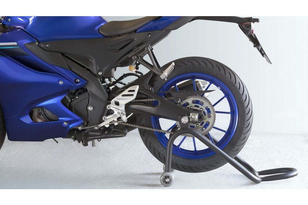 Yamaha R125 2025: Genç Sürücülerin Yeni Tutkusu – arabaGarajım