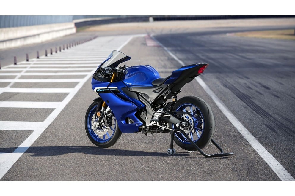 Yamaha R125 2025: Genç Sürücülerin Yeni Tutkusu – arabaGarajım