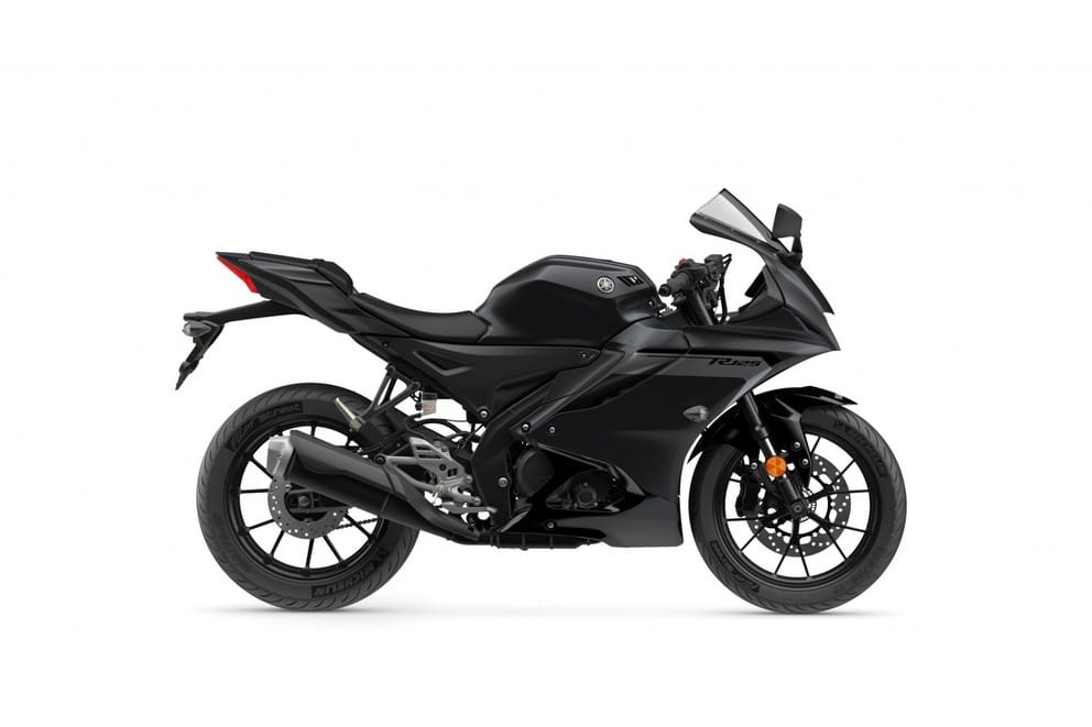 Yamaha R125 2025: Genç Sürücülerin Yeni Tutkusu – arabaGarajım